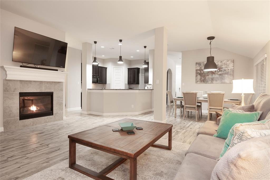 Discover the Allure of Contemporary Interior Designs
