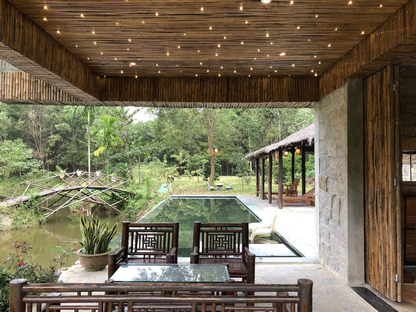 Private Swimming Pools: A Multi-Sensory Escape from the Heat